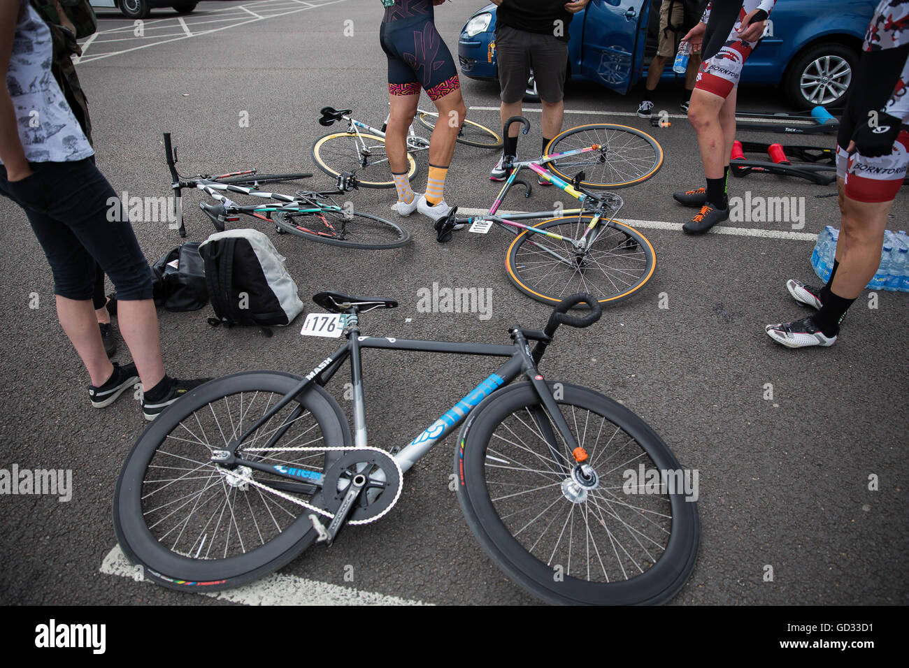 London bikers hi-res stock photography and images - Alamy