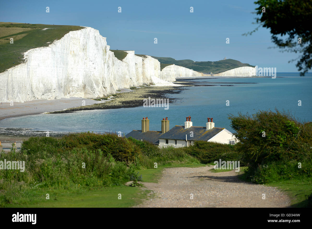 The iconic view of the English coast, Seven Sisters chalk cliffs, East ...