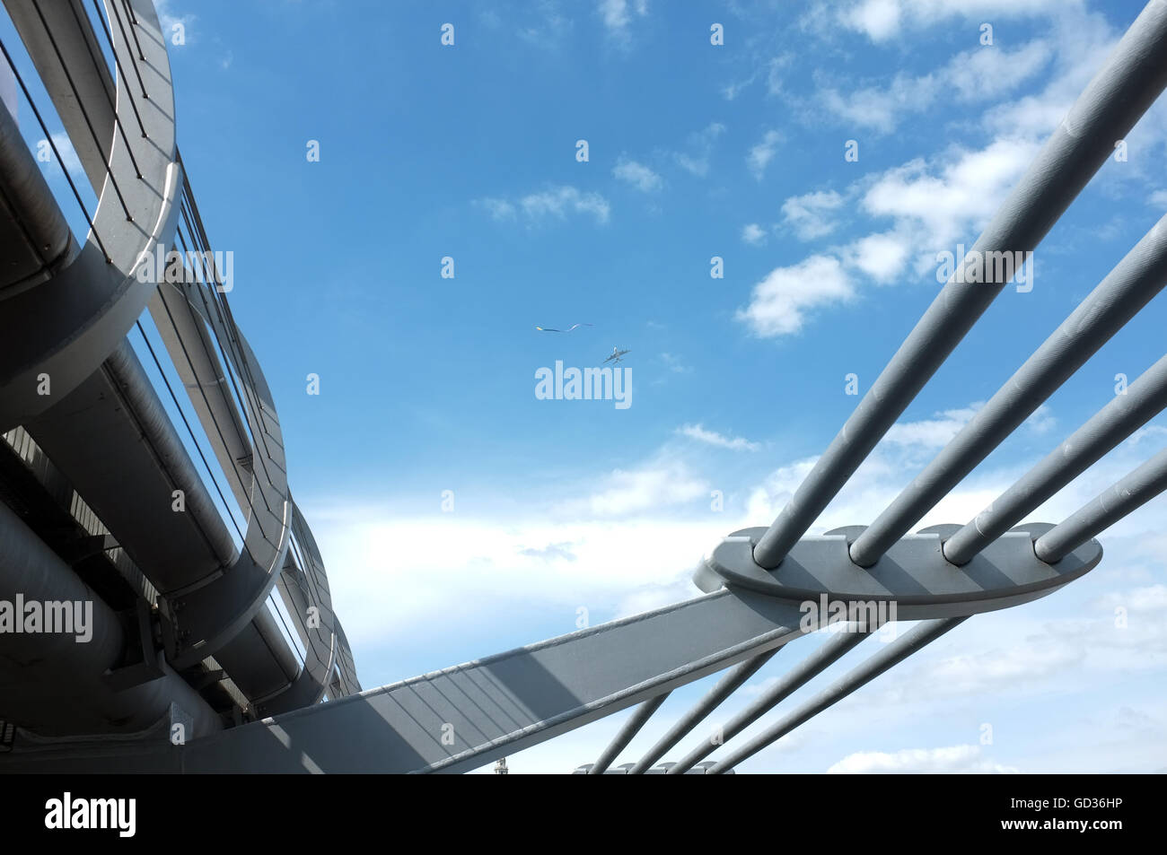 Blue sky with a bridge hi-res stock photography and images - Alamy