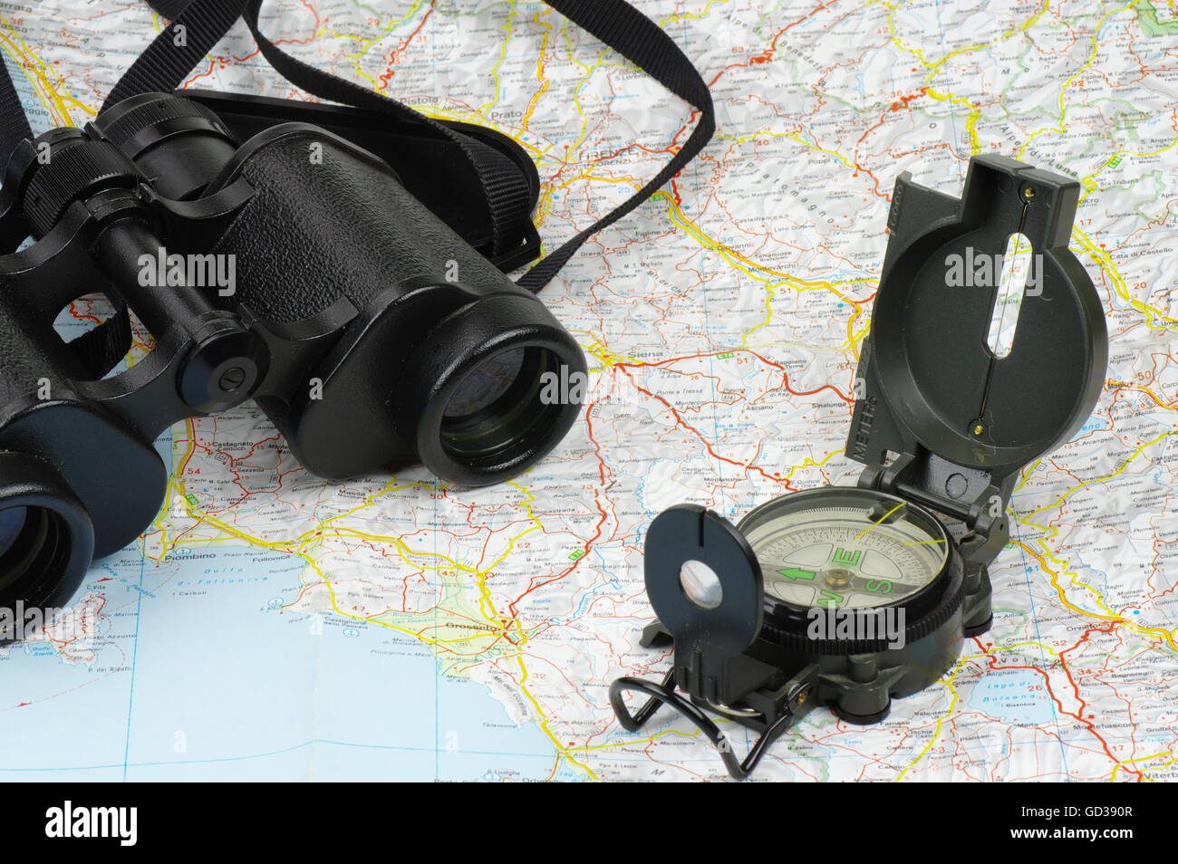 Compass and map hi-res stock photography and images - Alamy