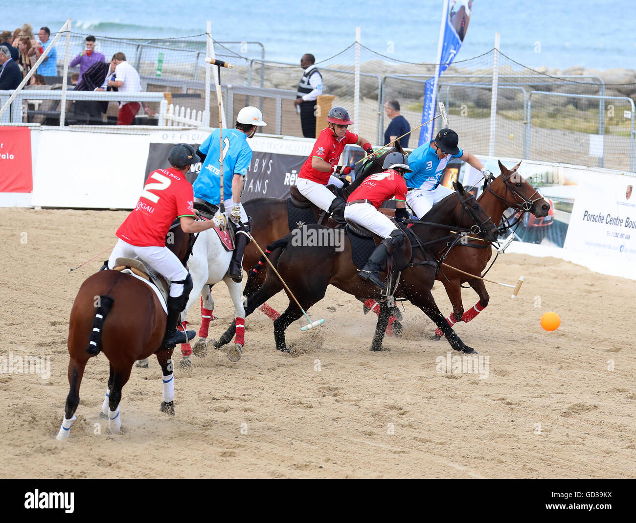 Beach polo player hi-res stock photography and images - Alamy