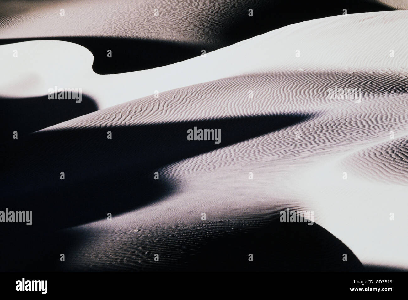 Flat sand hi-res stock photography and images - Alamy