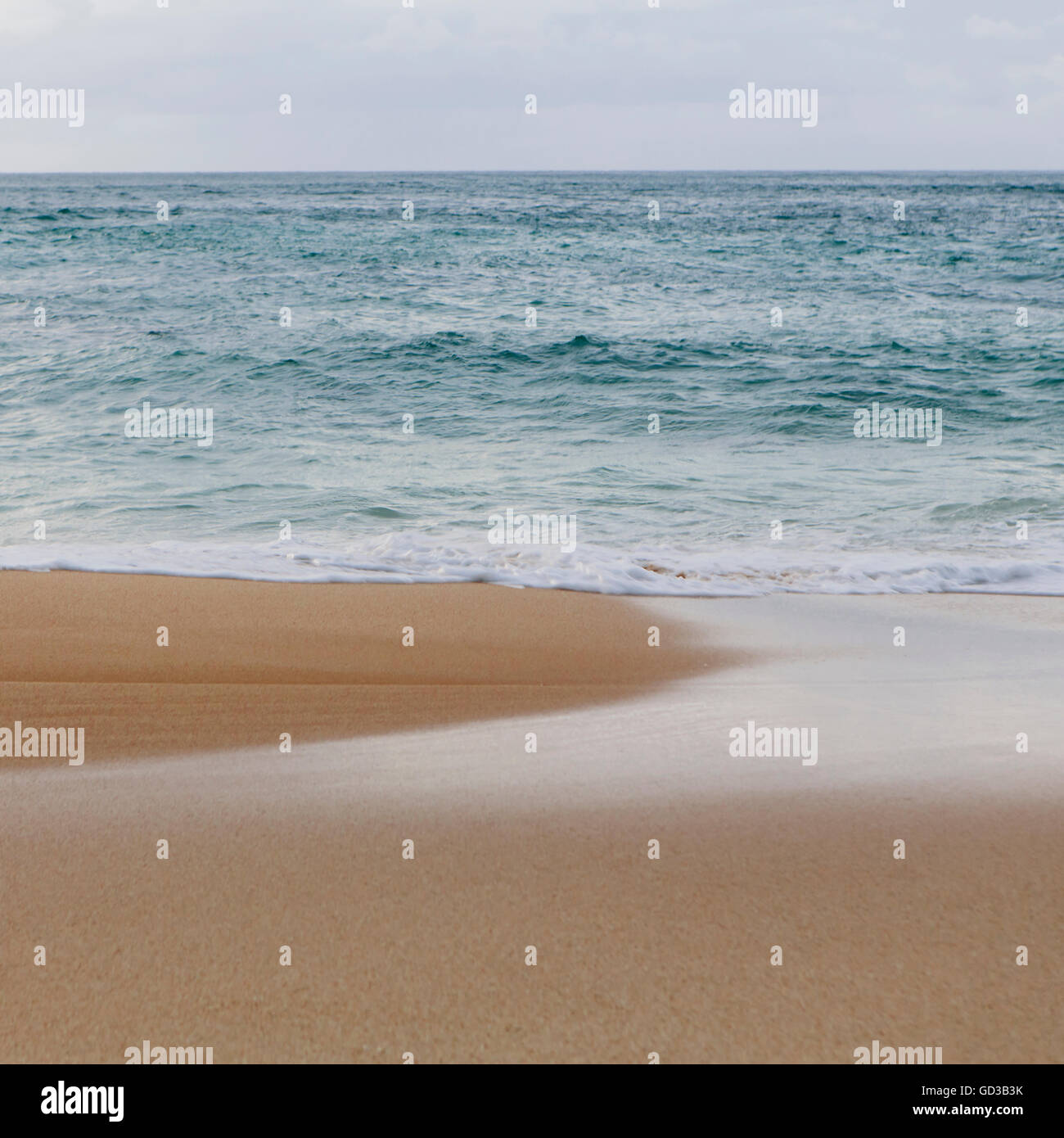Scenics view empty beach hi-res stock photography and images - Alamy