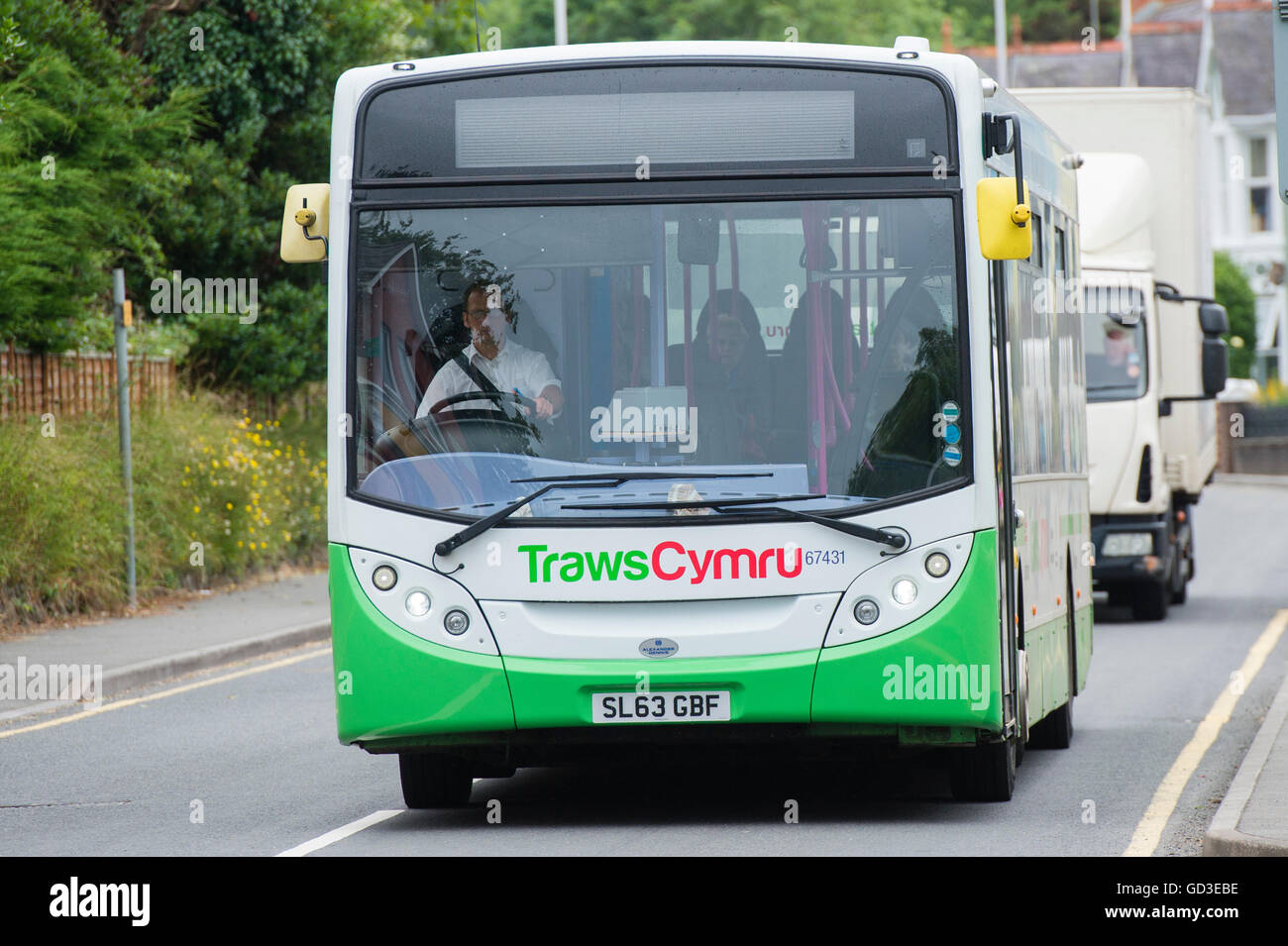 Traws cymru bus hi-res stock photography and images - Alamy