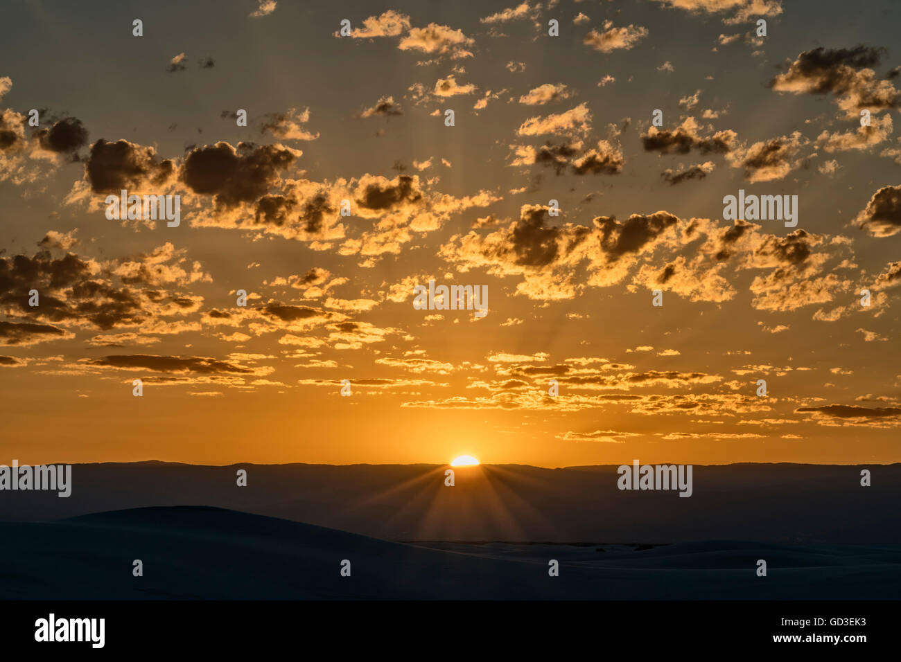 Orange desert sunrise hi-res stock photography and images - Alamy
