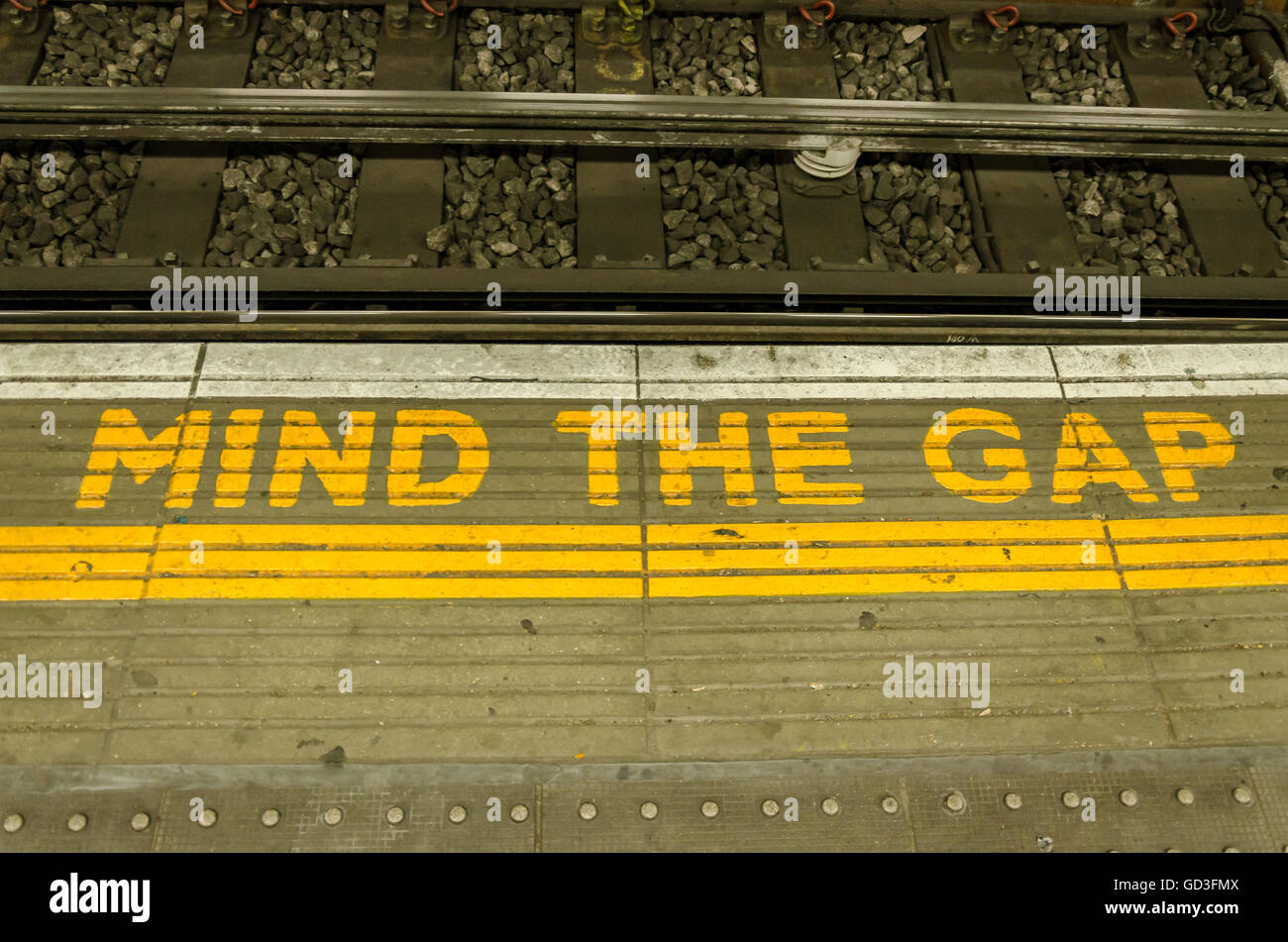 London Underground Mind The Gap