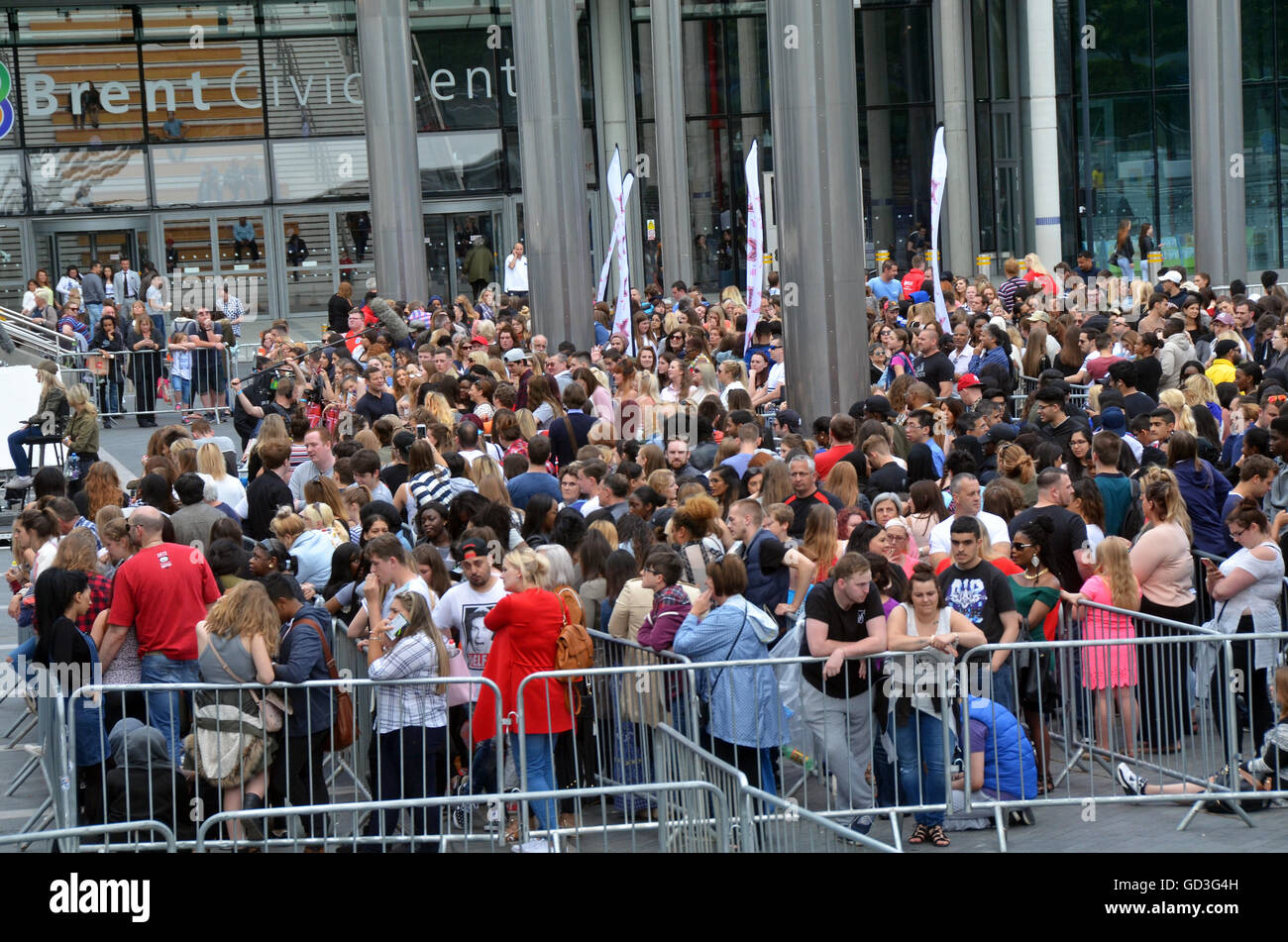 Sse wembley arena hi-res stock photography and images - Alamy