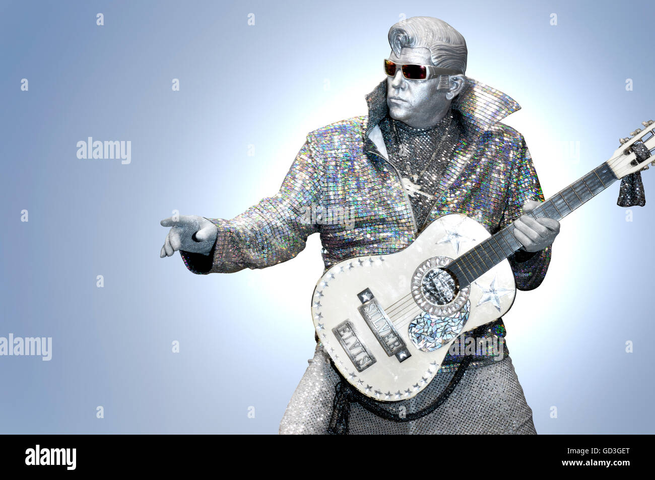 Silver Strings High Resolution Stock Photography and Images - Alamy