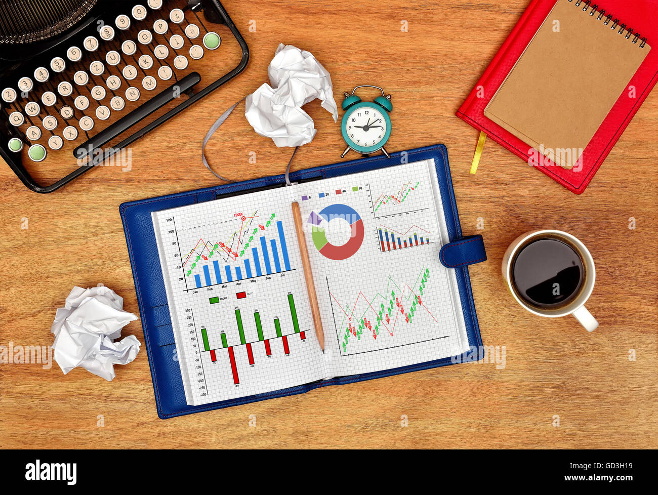 Retro bar chart hi-res stock photography and images - Alamy