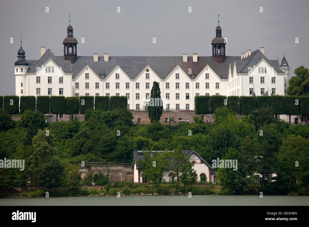 Lakeside castle switzerland hi-res stock photography and images - Alamy