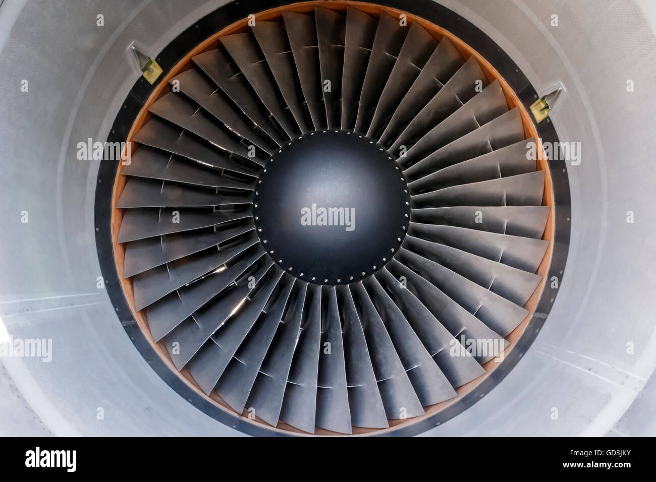 Jet engine aircraft hi-res stock photography and images - Alamy