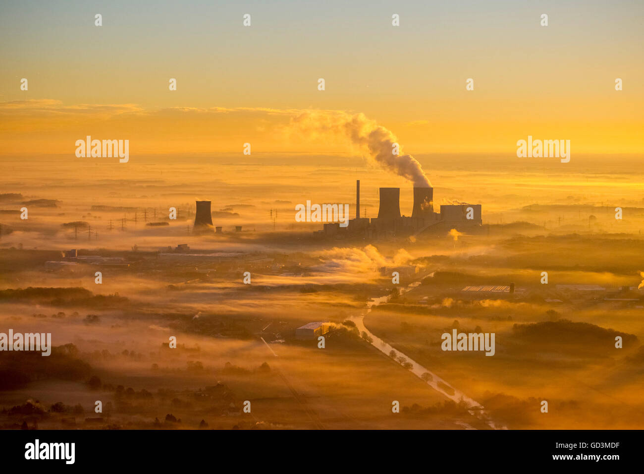 A former nuclear power plant thtr hamm hi-res stock photography and ...