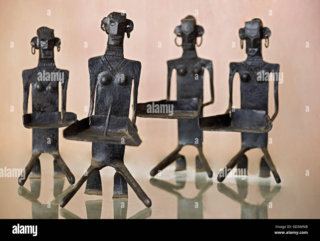 Human figure hi-res stock photography and images - Alamy