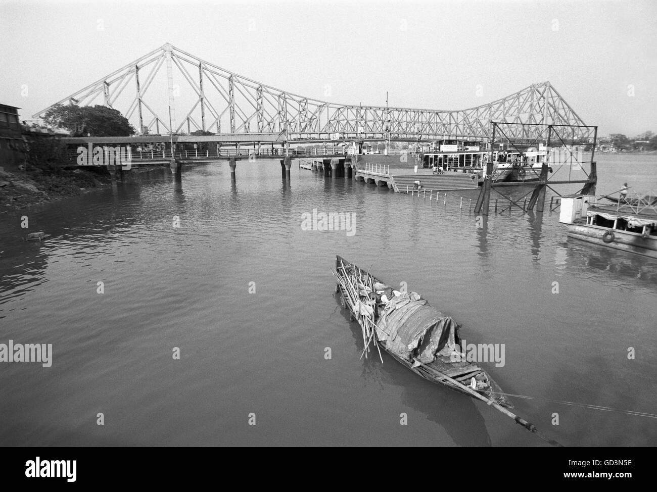 Howrah bridge Black and White Stock Photos & Images - Alamy