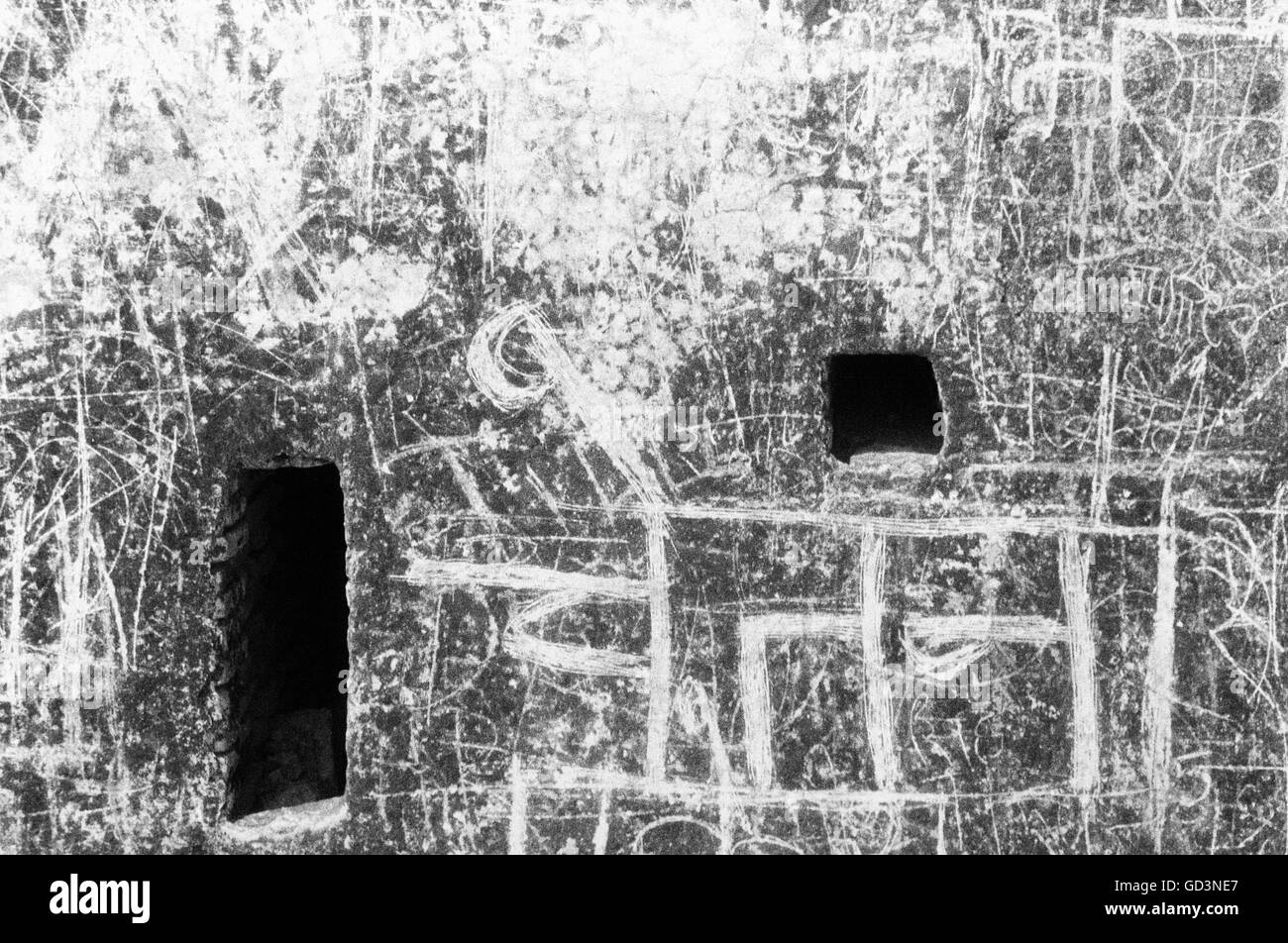 Tourist writing Black and White Stock Photos & Images - Alamy