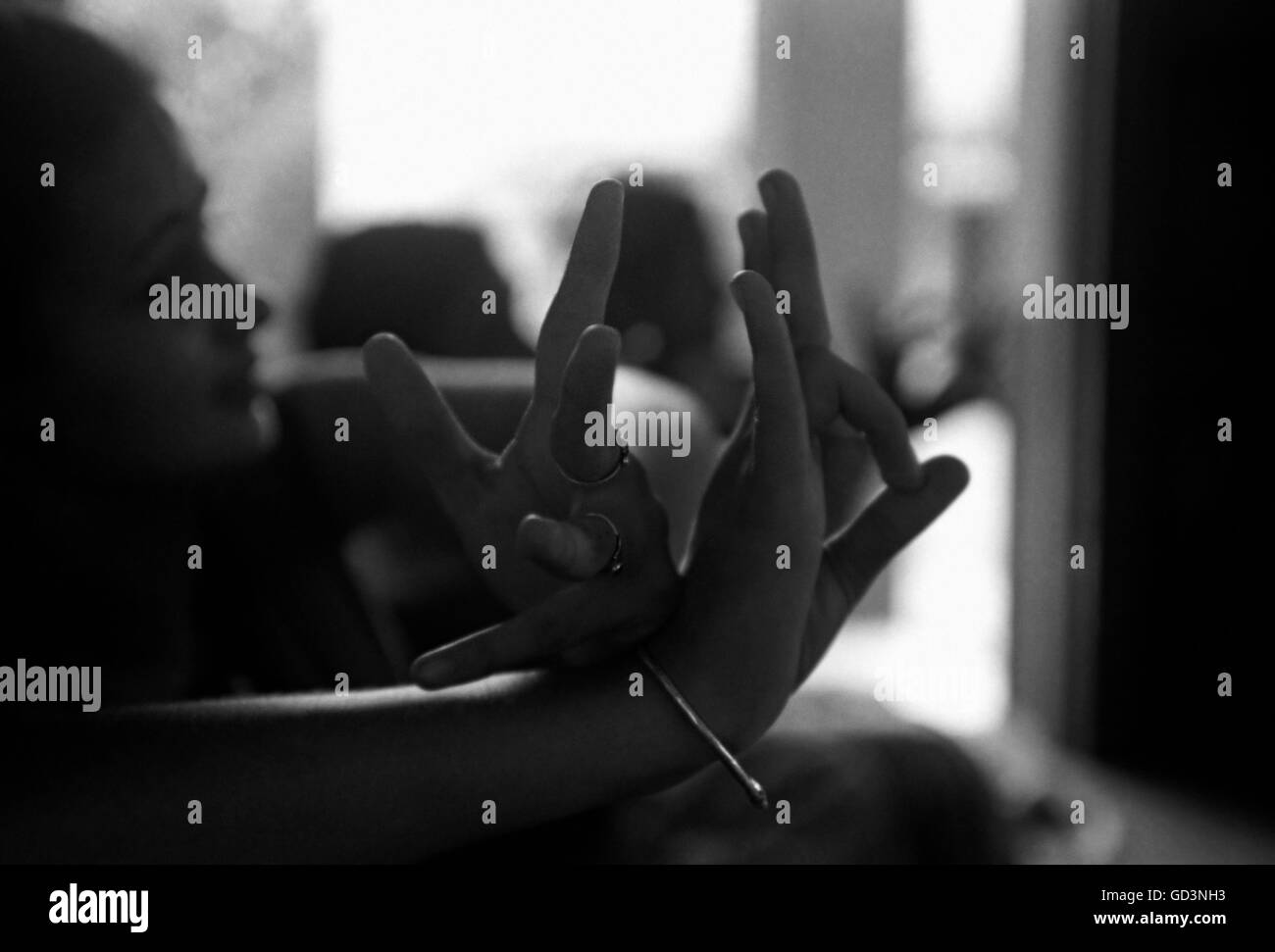 Mudras dance hi-res stock photography and images - Alamy