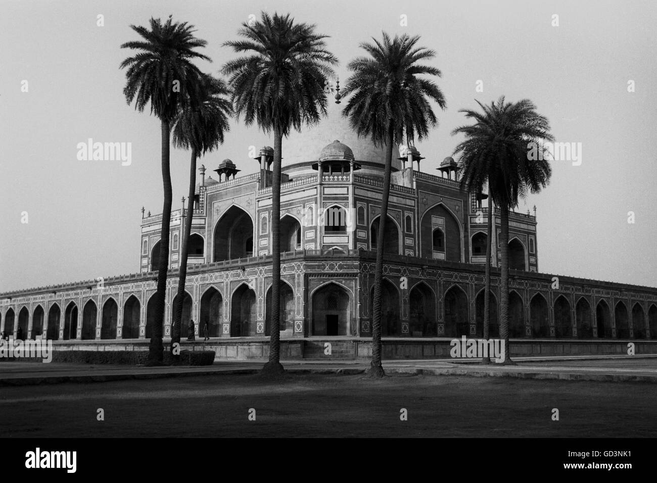 Humayun tomb Black and White Stock Photos & Images - Alamy