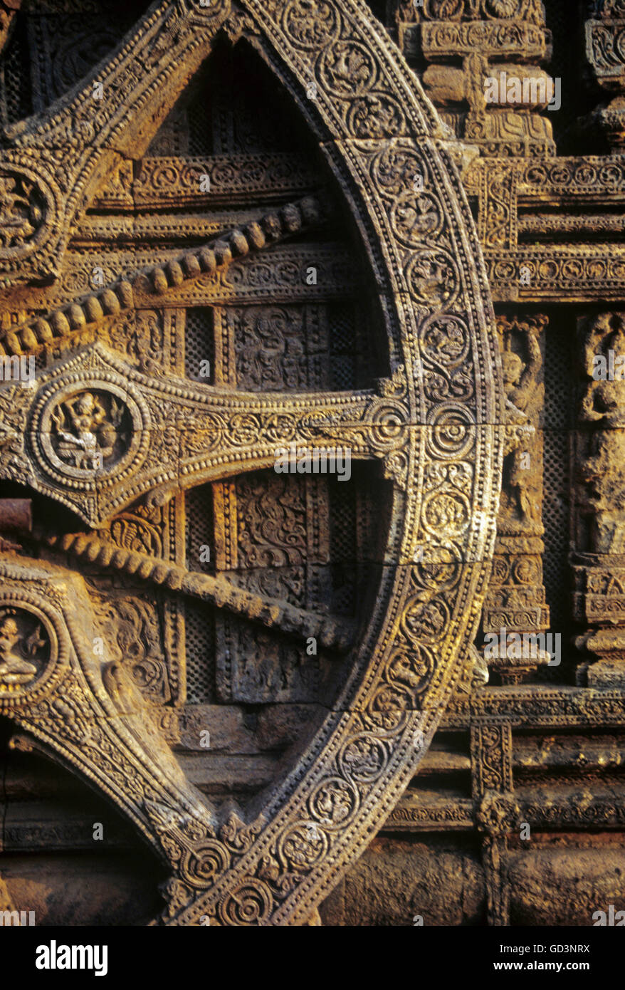 Konarka wheel , Sun temple Stock Photo - Alamy