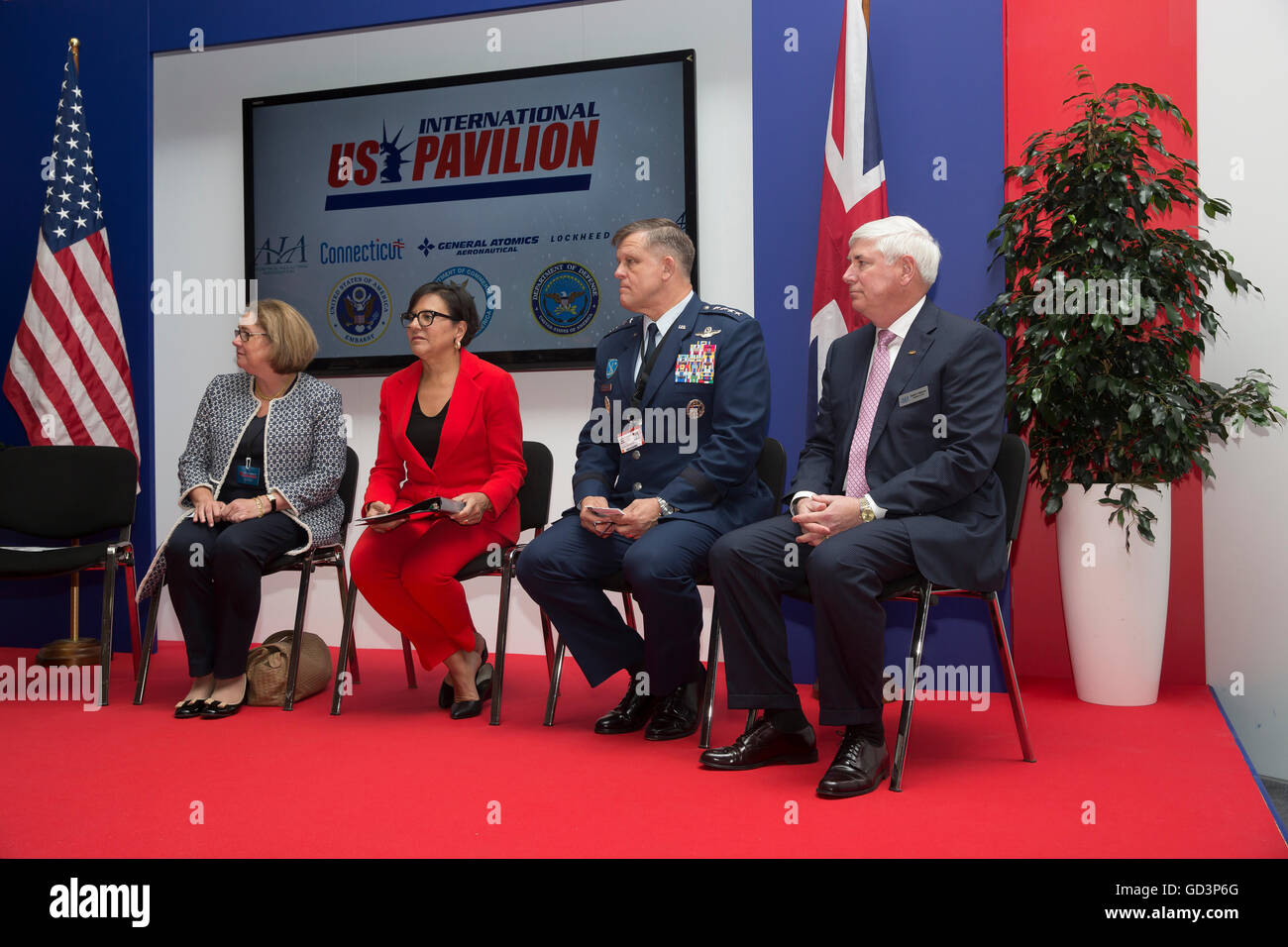 Farnborough, UK. 11th July, 2016. Farnborough International Airshow ...