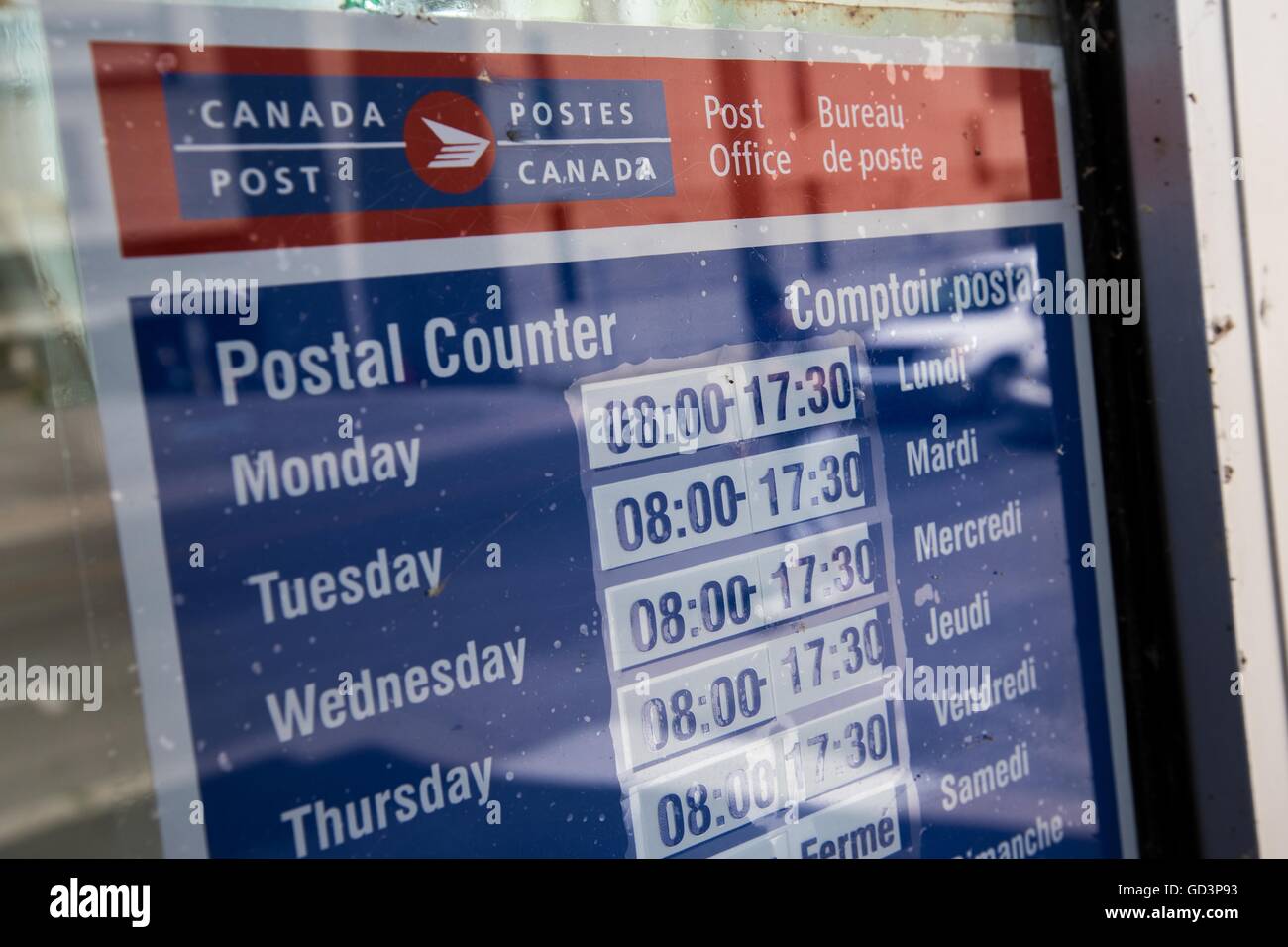 Canada post letter carrier hi-res stock photography and images - Alamy