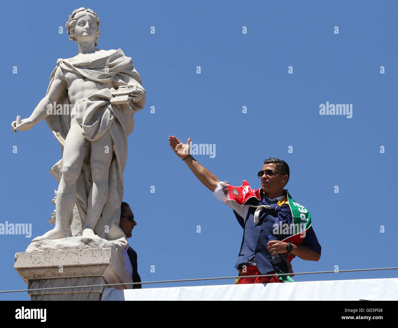 Euro 2016 portugal ronaldo hi-res stock photography and images - Alamy