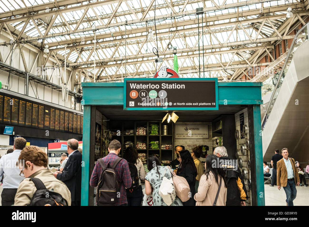 Waterloo, London, UK. 11th July, 2016. Stay Puft Marshmallow Man and ...