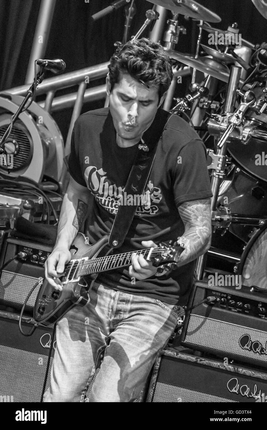 Via mayer Black and White Stock Photos & Images - Alamy