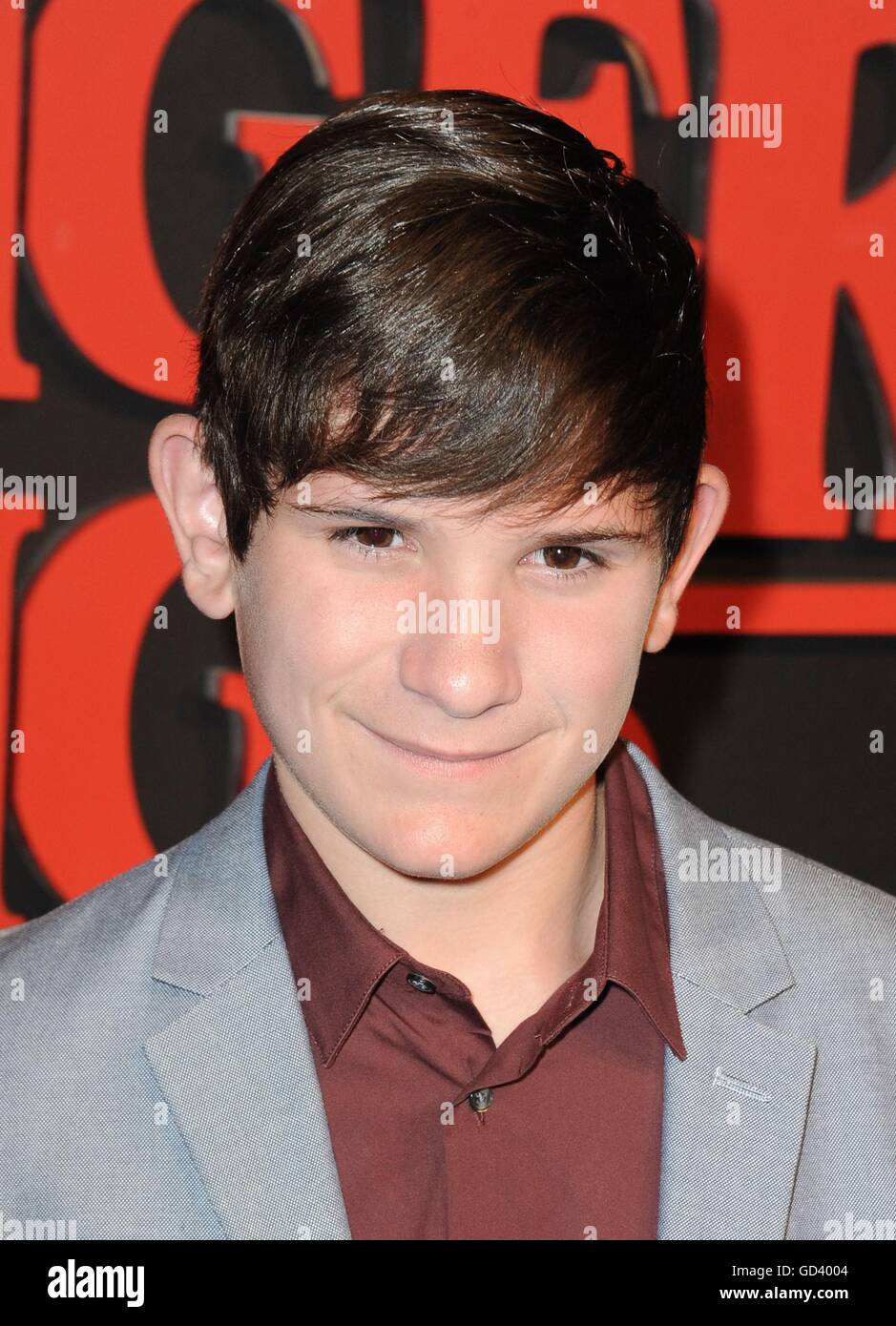 Stranger things series hi-res stock photography and images - Alamy