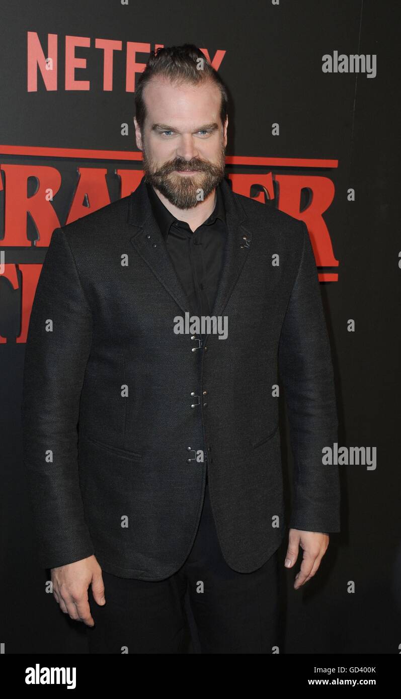 Stranger things netflix harbour hi-res stock photography and images - Alamy