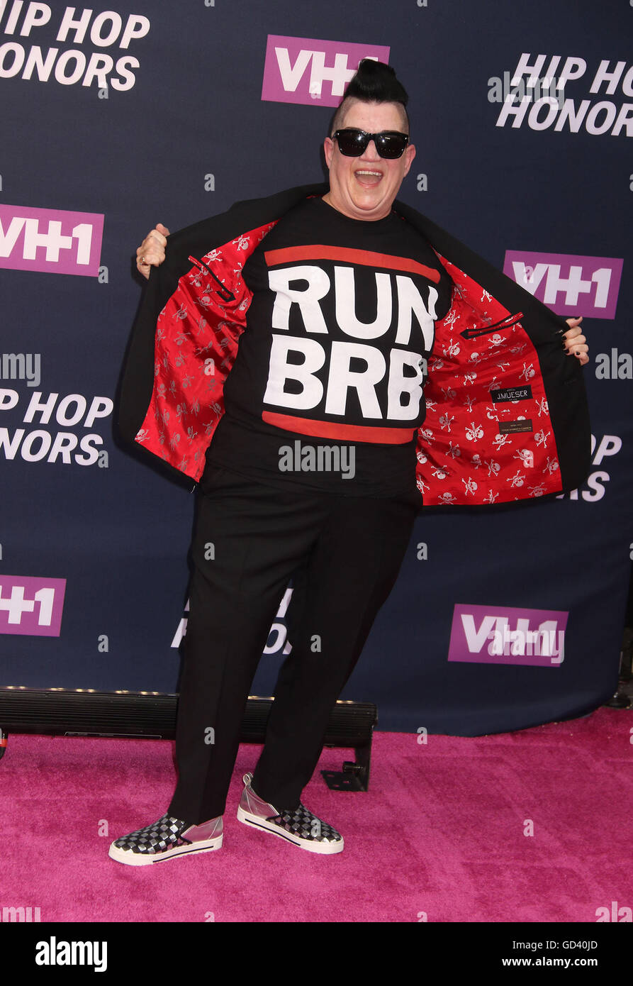 New York, New York, USA. 11th July, 2016. Comedian LEA DELARIA attends ...