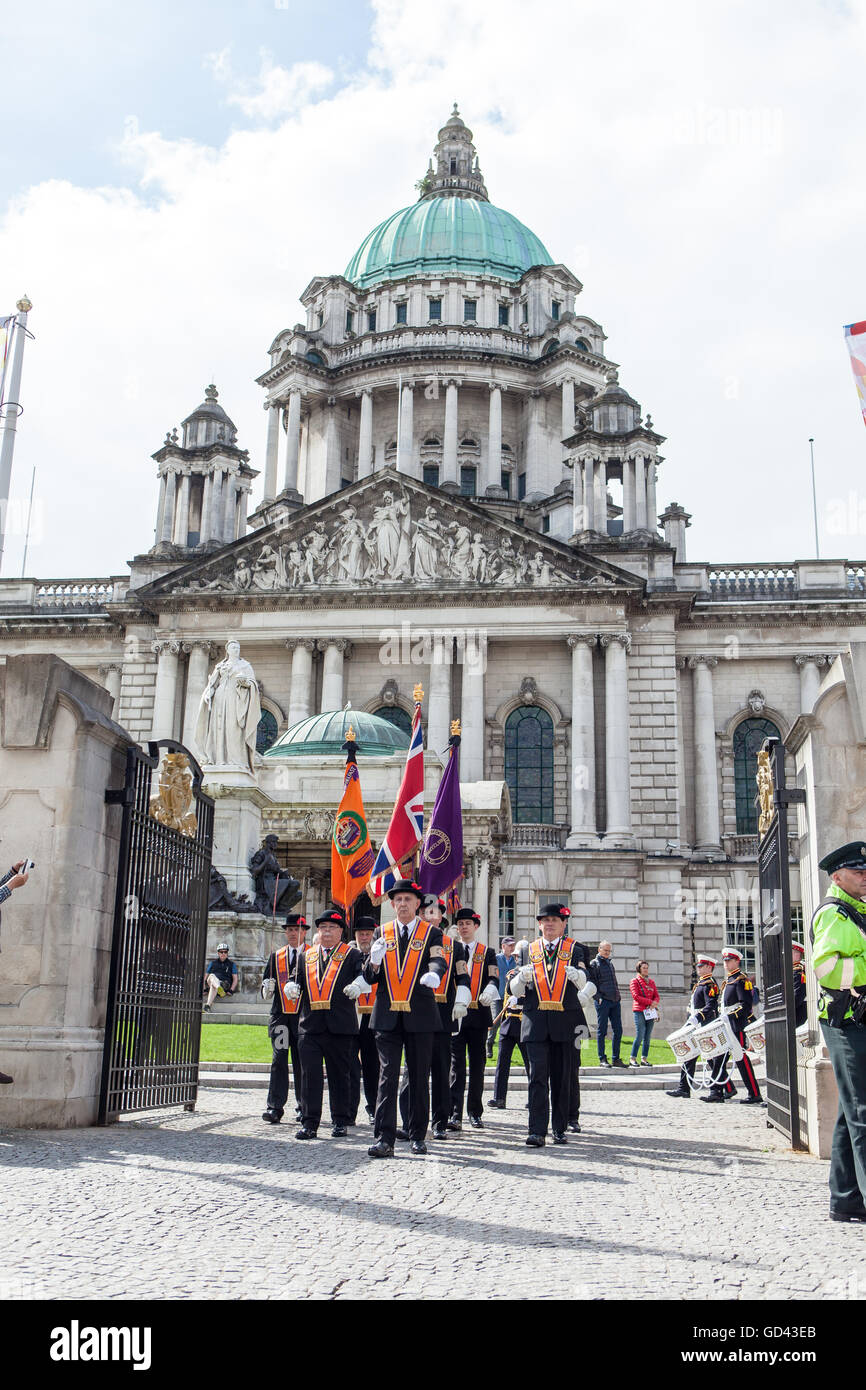Lodges marching hi-res stock photography and images - Alamy
