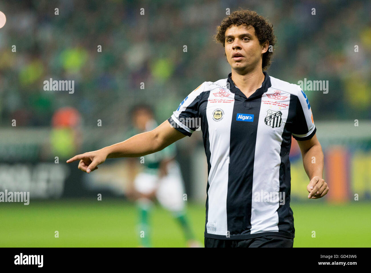Victor Ferraz during the game between Palmeiras and Santos held at ...