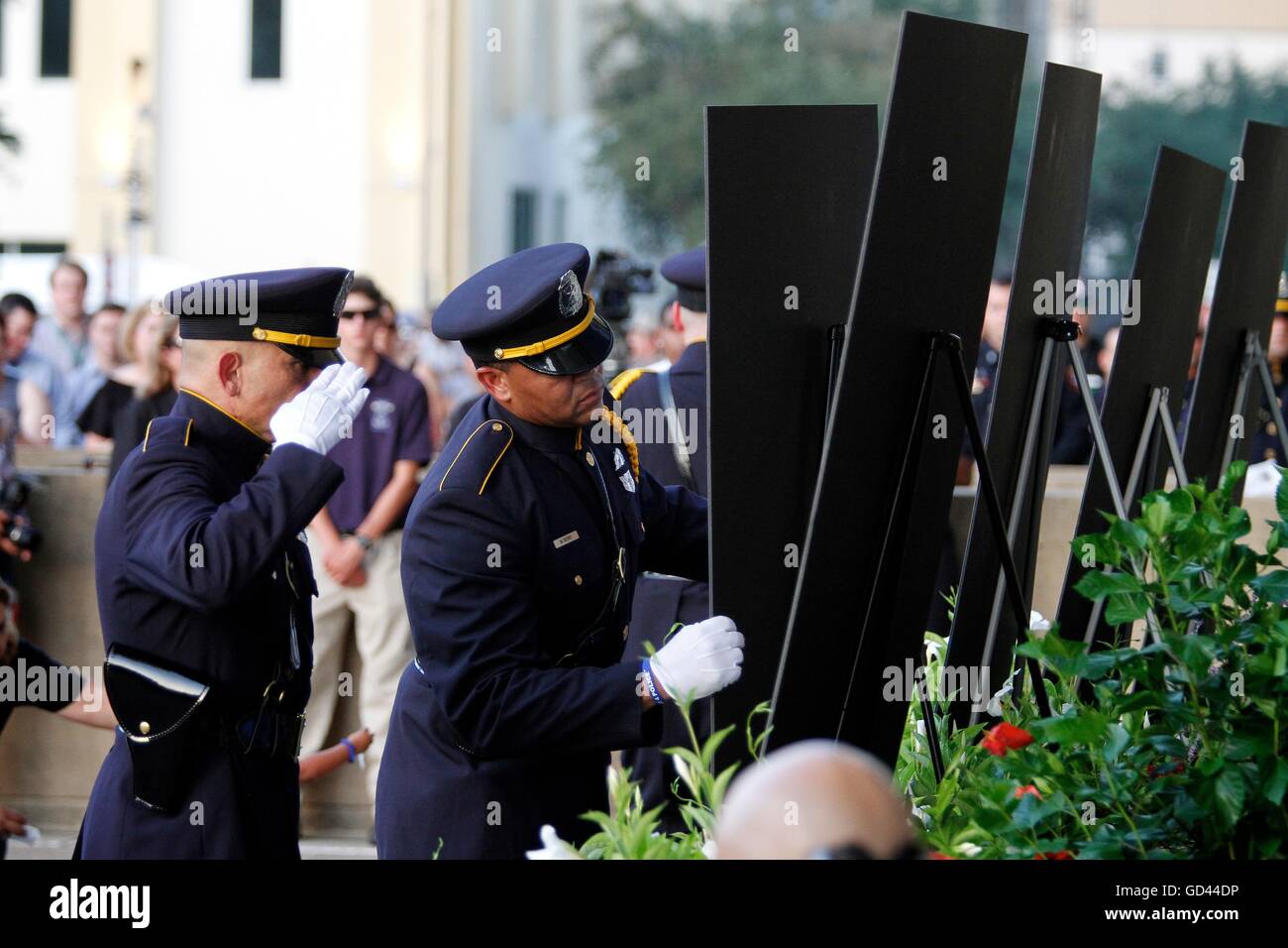 Dallas, Texas, USA. 12th July, 2016. Photographs of the five slain ...