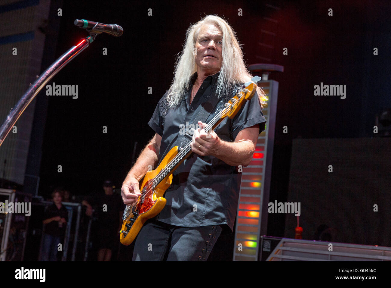Milwaukee, Wisconsin, USA. 6th July, 2016. BRUCE HALL of REO Speedwagon ...