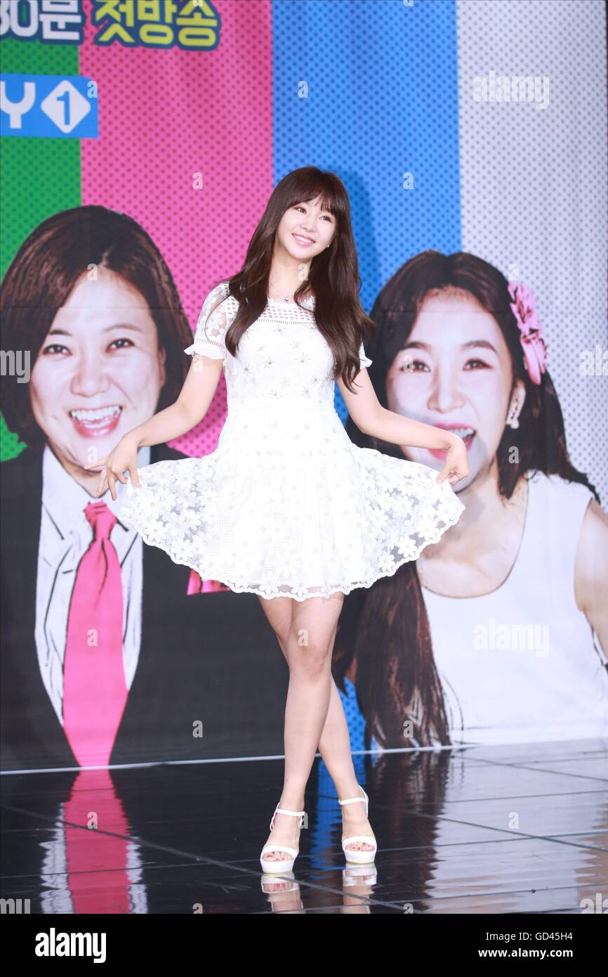 Kim na rae hi-res stock photography and images - Alamy