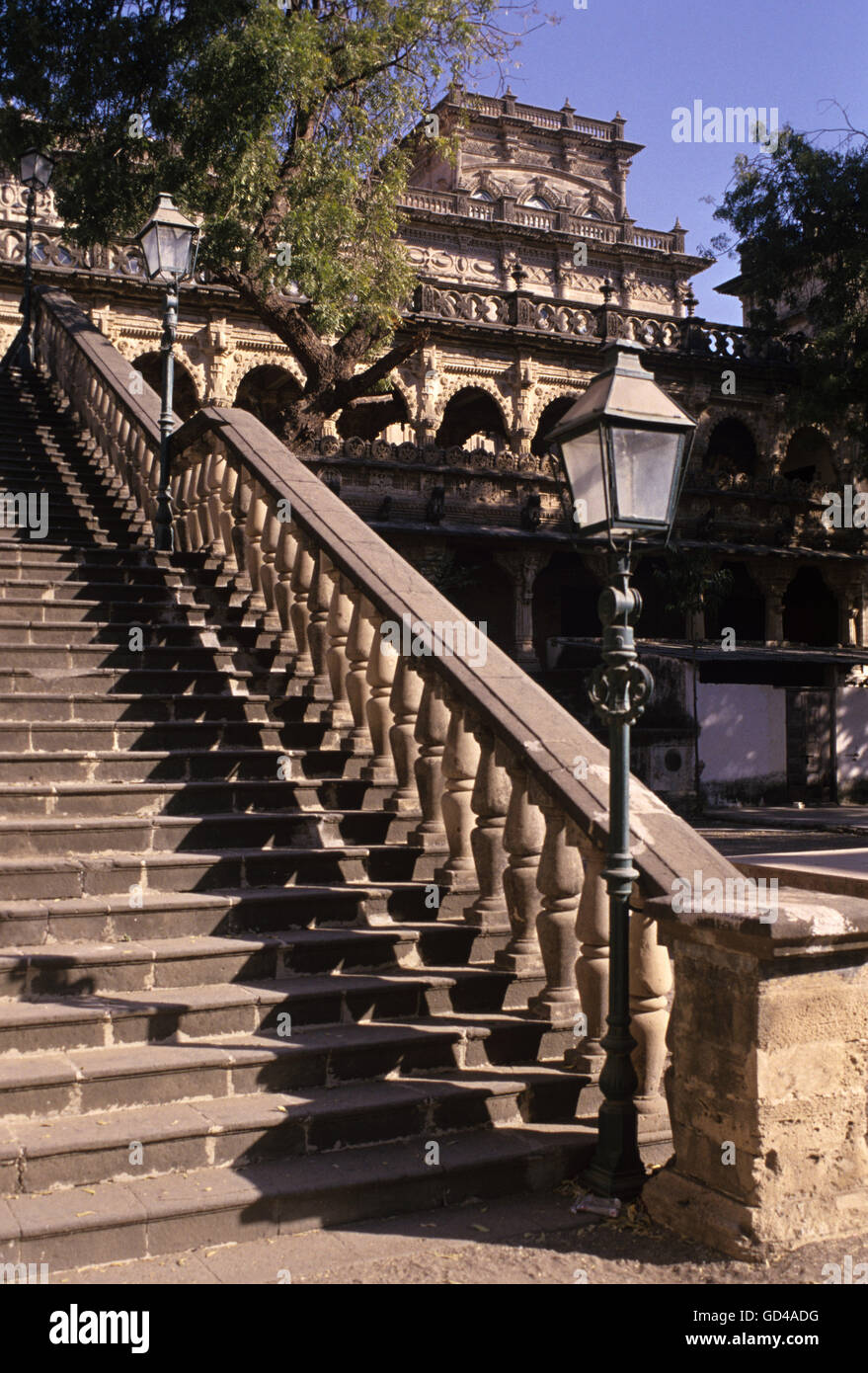 Naulakha palace gujarat hi-res stock photography and images - Alamy