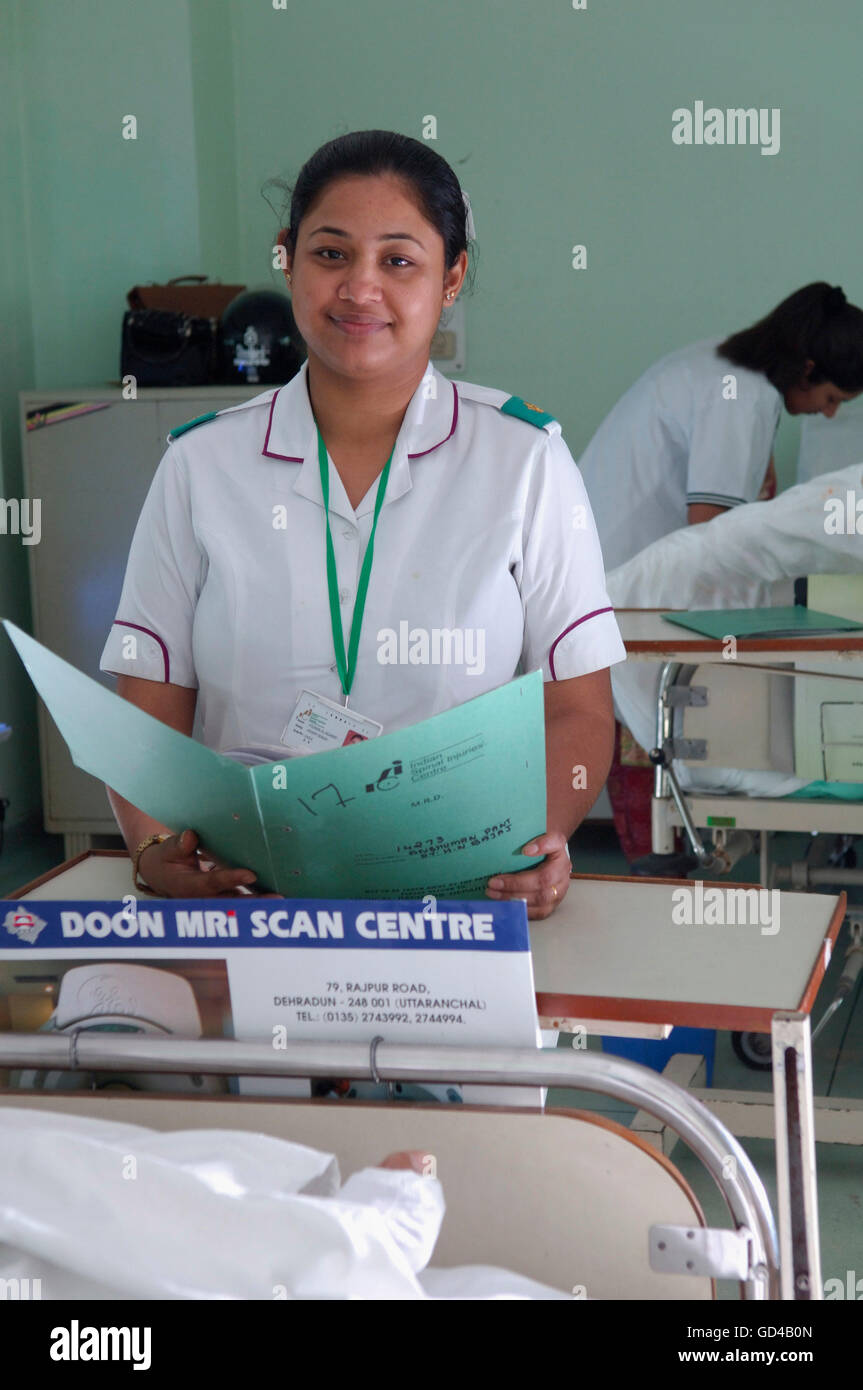 Doctor in laboratory Stock Photo - Alamy