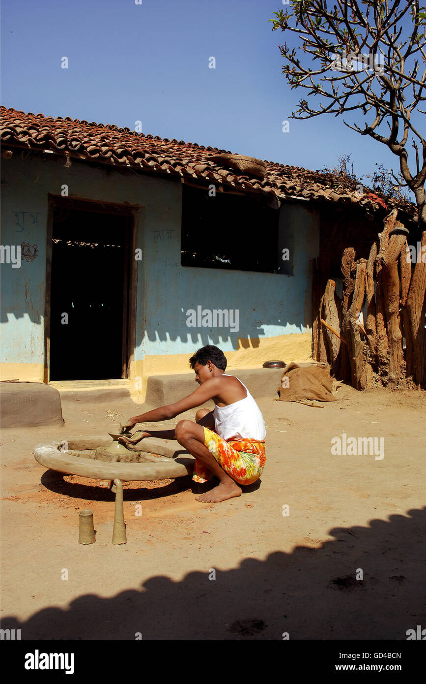 Potter at work Stock Photo - Alamy