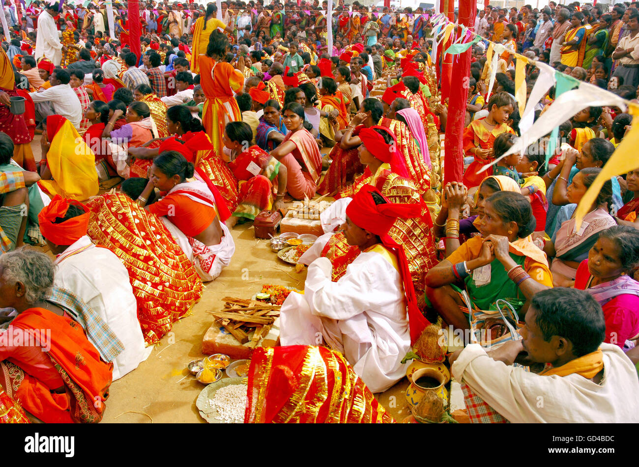 People in a marriage ceremony Stock Photo - Alamy