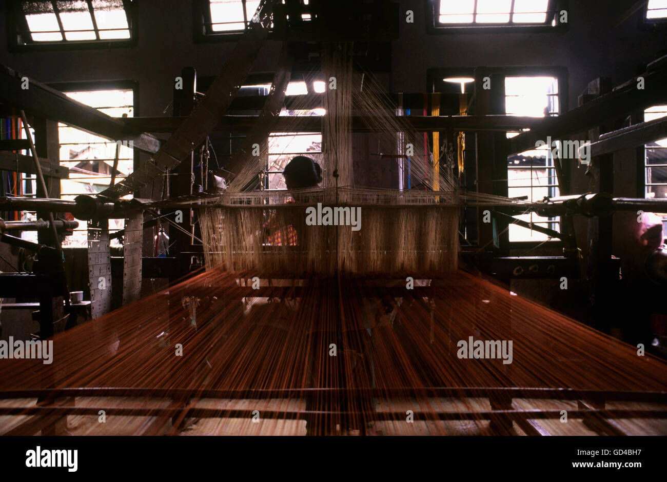Hand loom weaver Stock Photo - Alamy