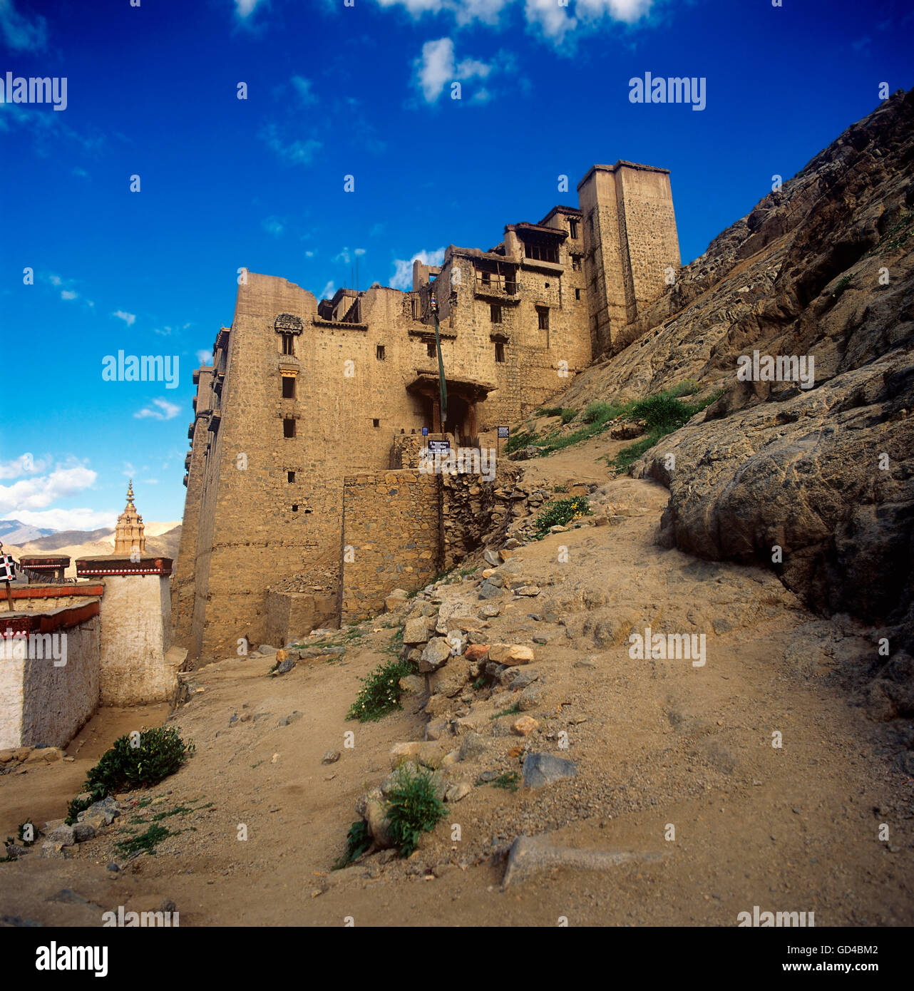 Leh and ladakh and palaces hi-res stock photography and images - Alamy