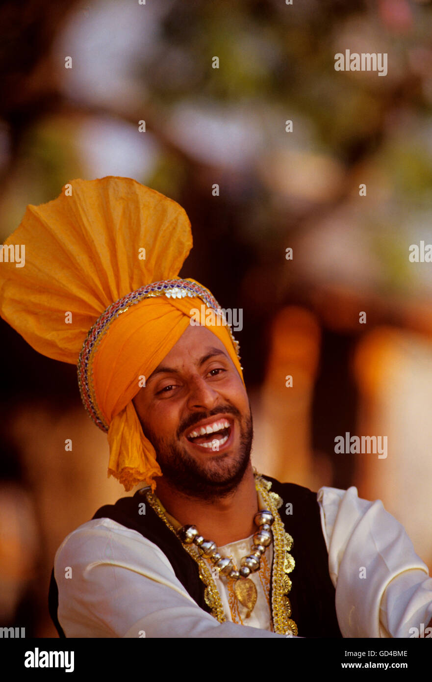Bhangra dancer hi-res stock photography and images - Alamy