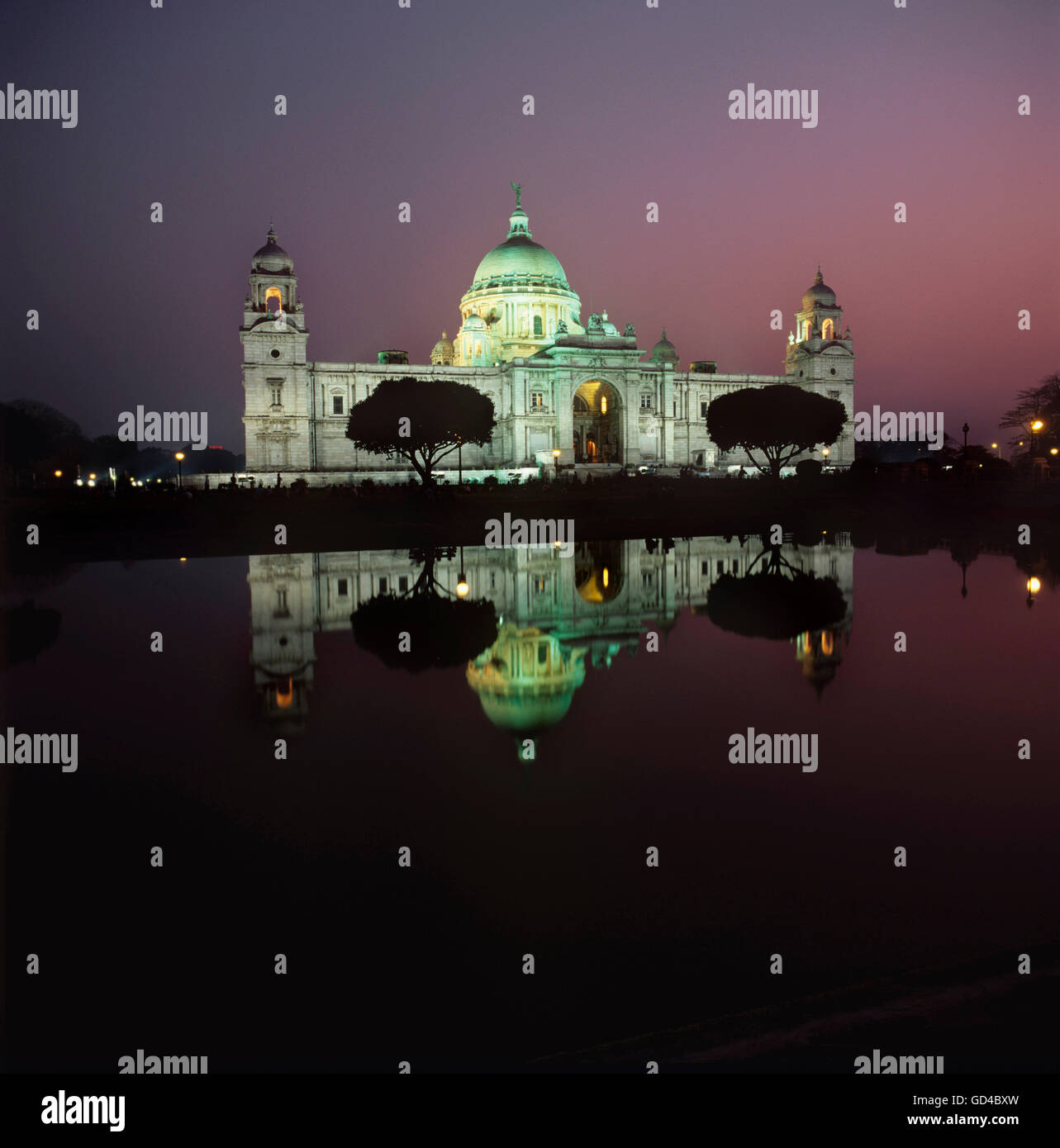 Historical victoria memorial hi-res stock photography and images - Alamy