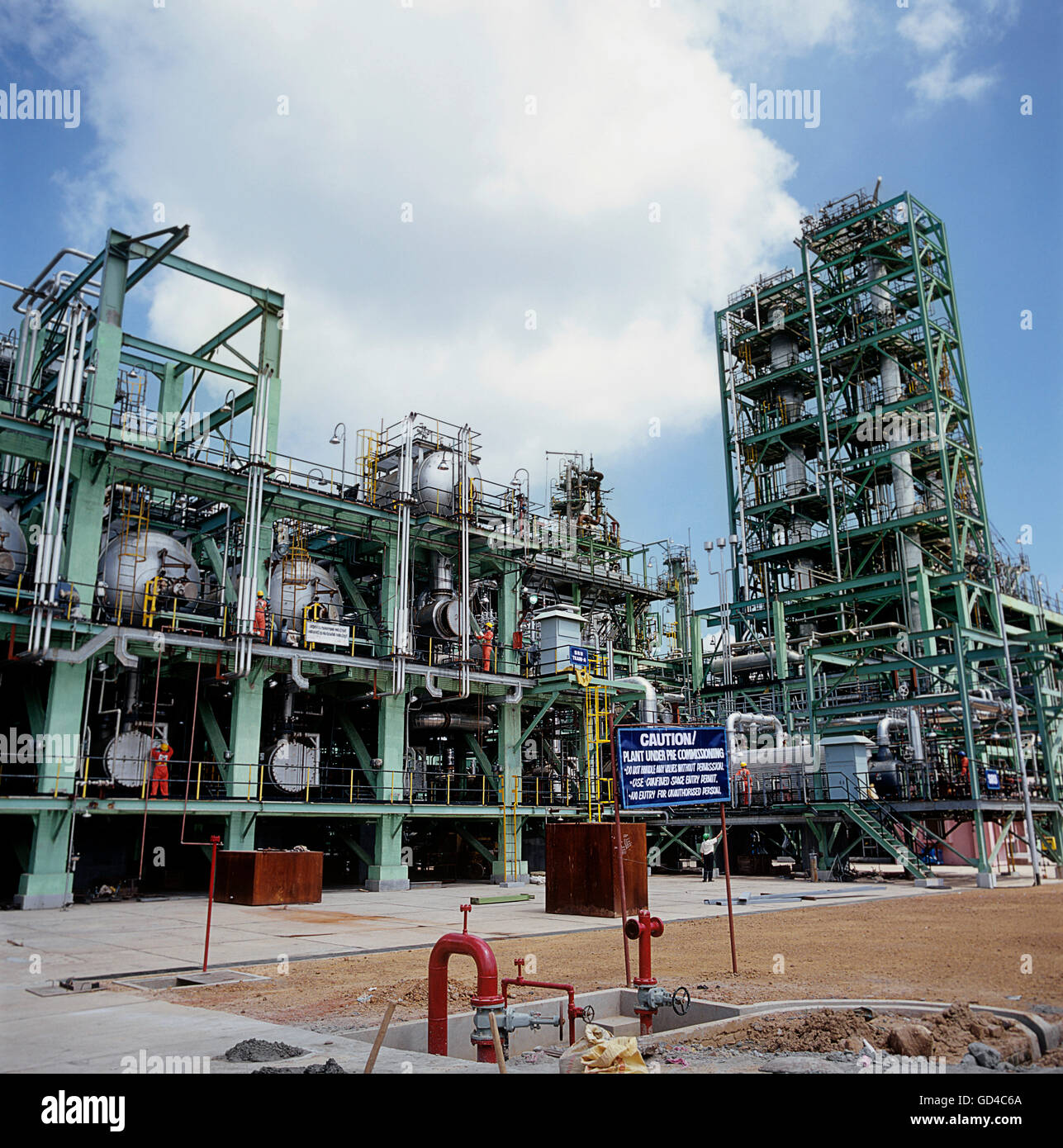 Hindustan petroleum hi-res stock photography and images - Alamy