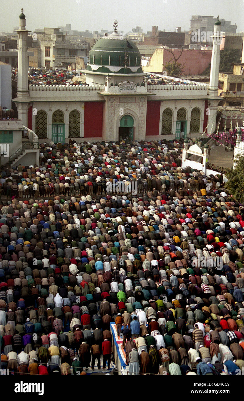 Talab hi-res stock photography and images - Alamy