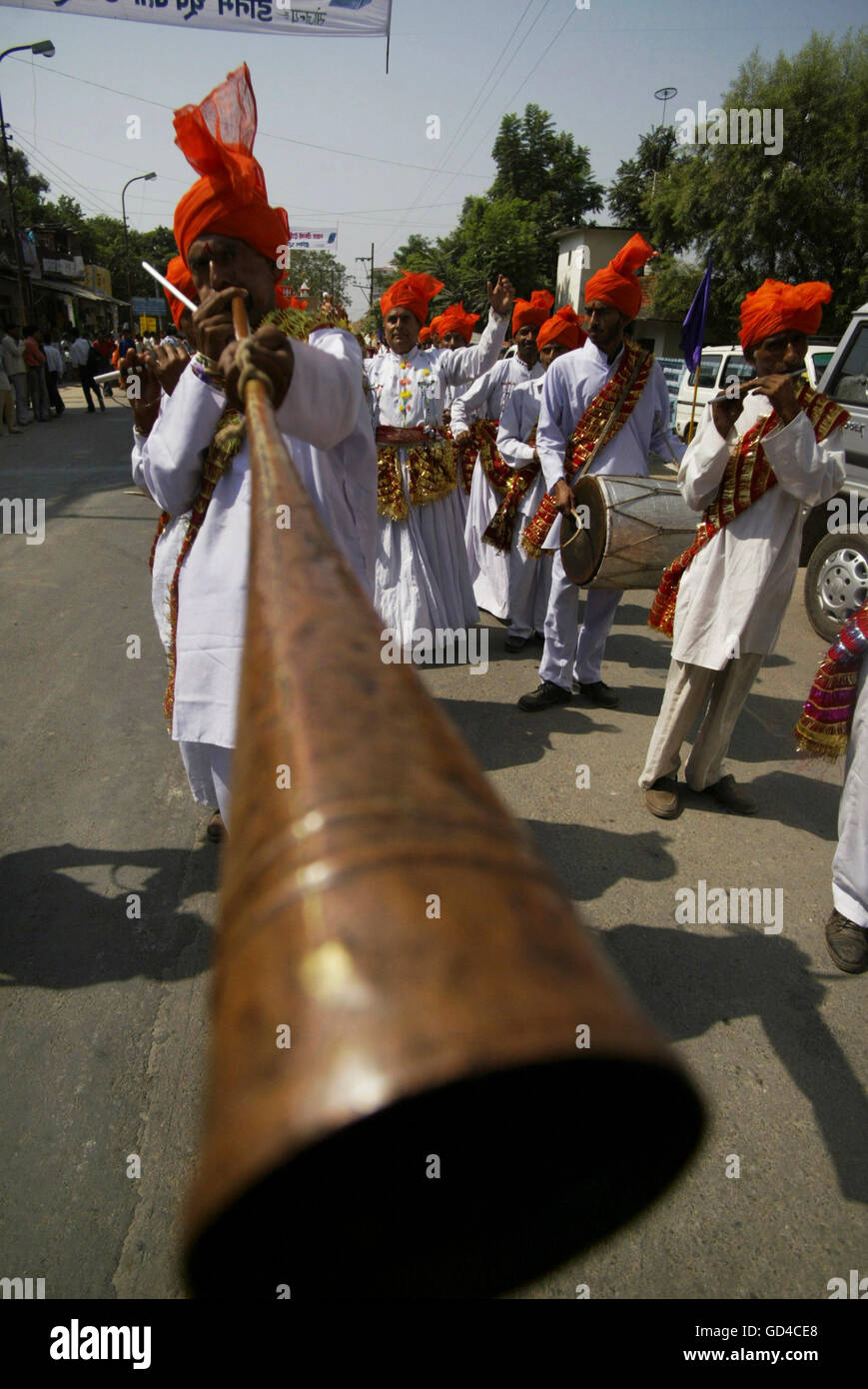 People performing traditional music Stock Photo - Alamy