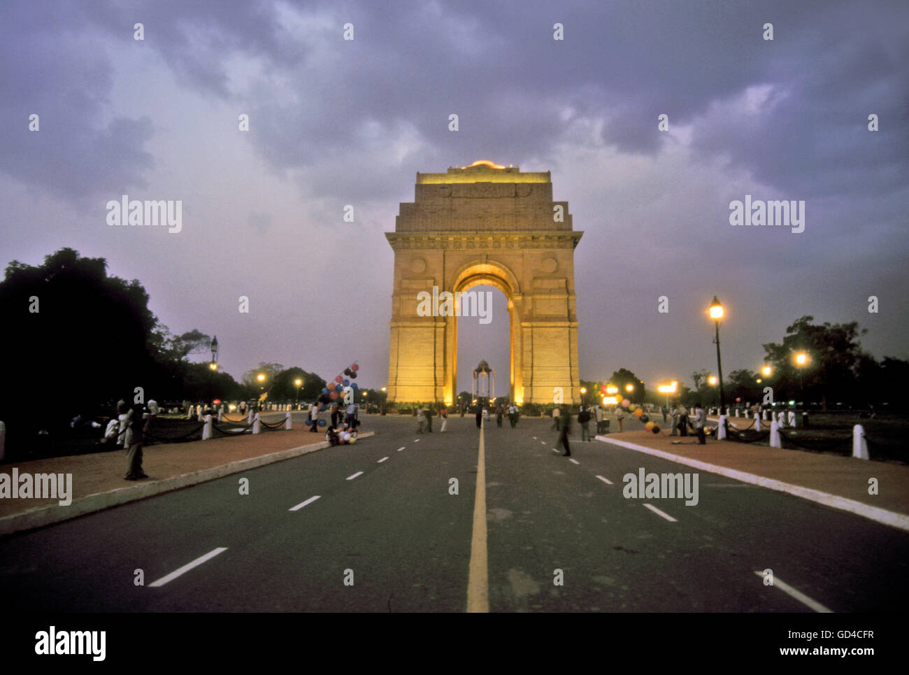 Raj path india gate hi-res stock photography and images - Alamy