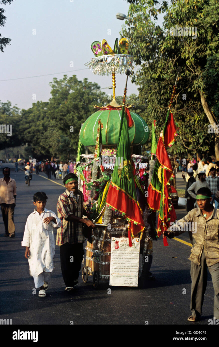 Tazia festival hi-res stock photography and images - Alamy