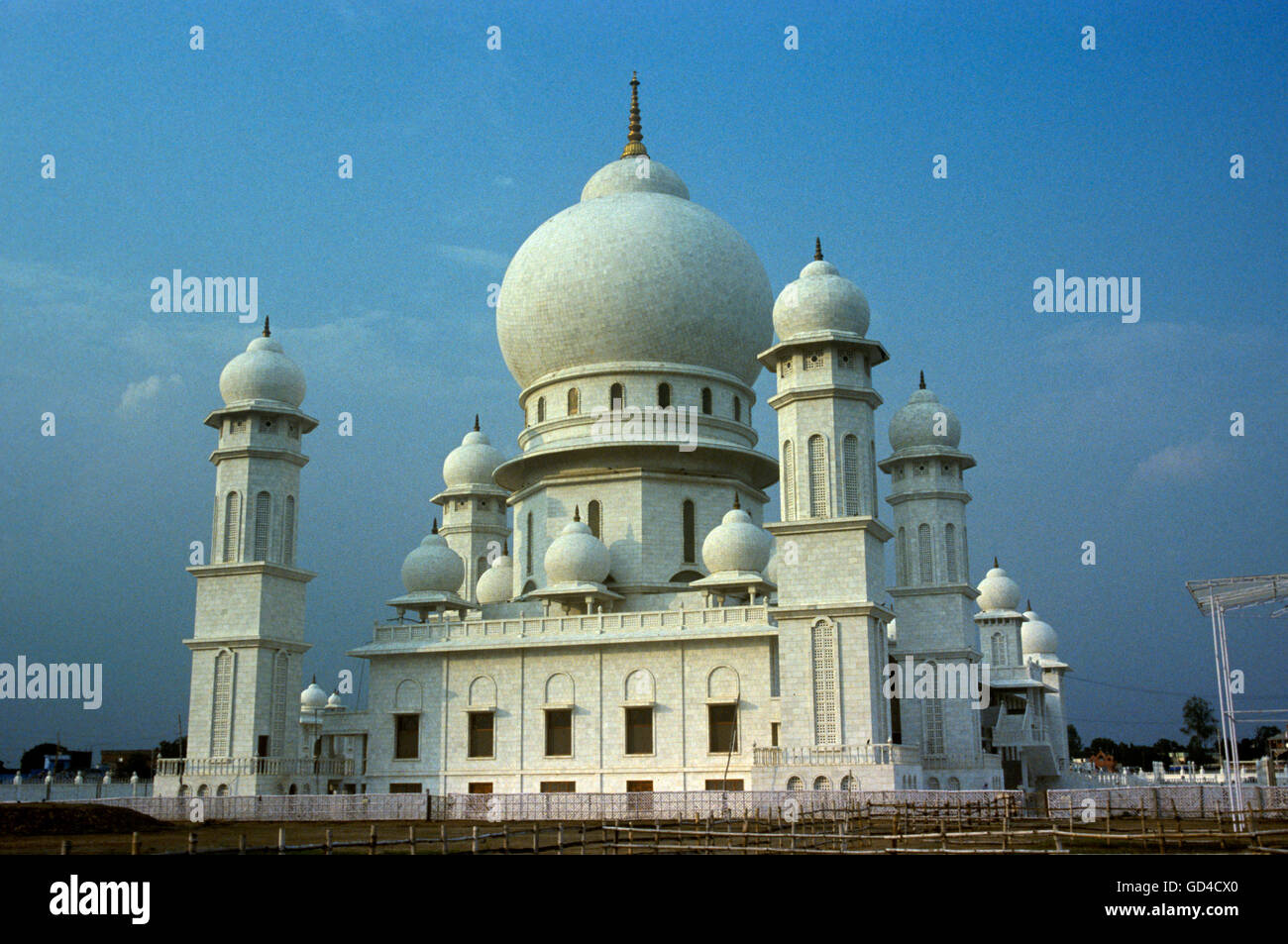 Jai Gurudev temple Stock Photo - Alamy