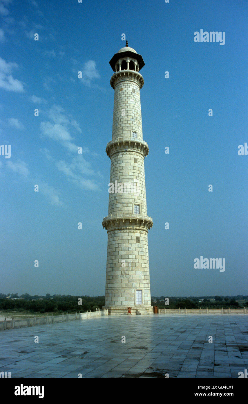 Taj minar hi-res stock photography and images - Alamy